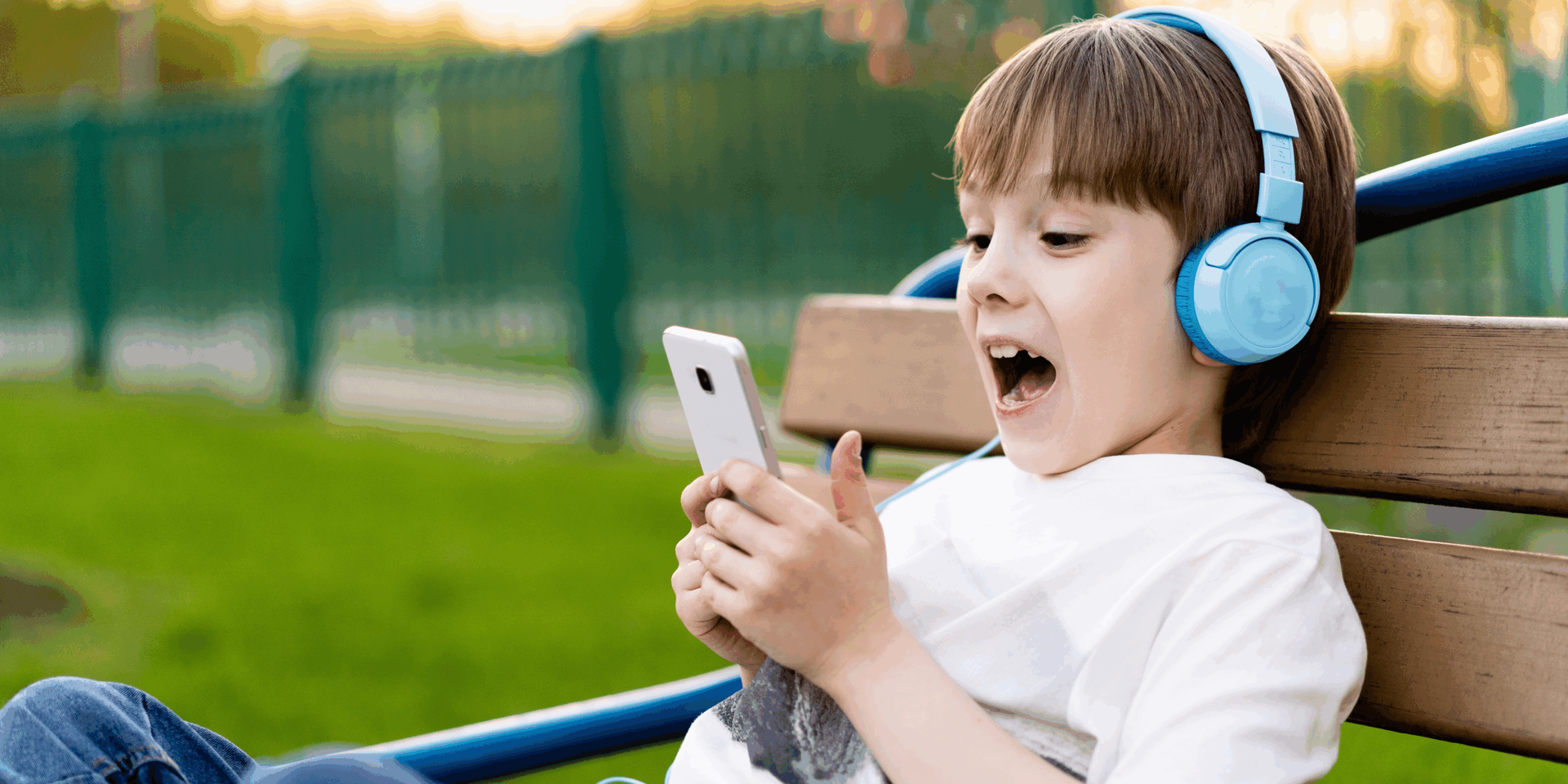 Kid Safe Phone - Troomi — Tech That Cares